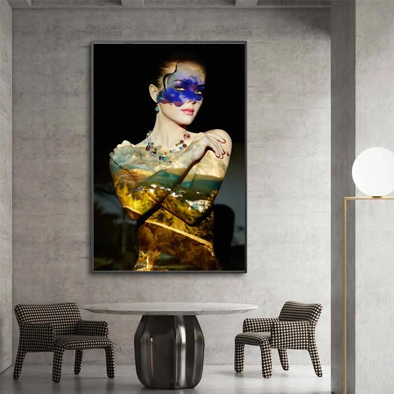 Tranh cô gái với nghệ thuật body painting